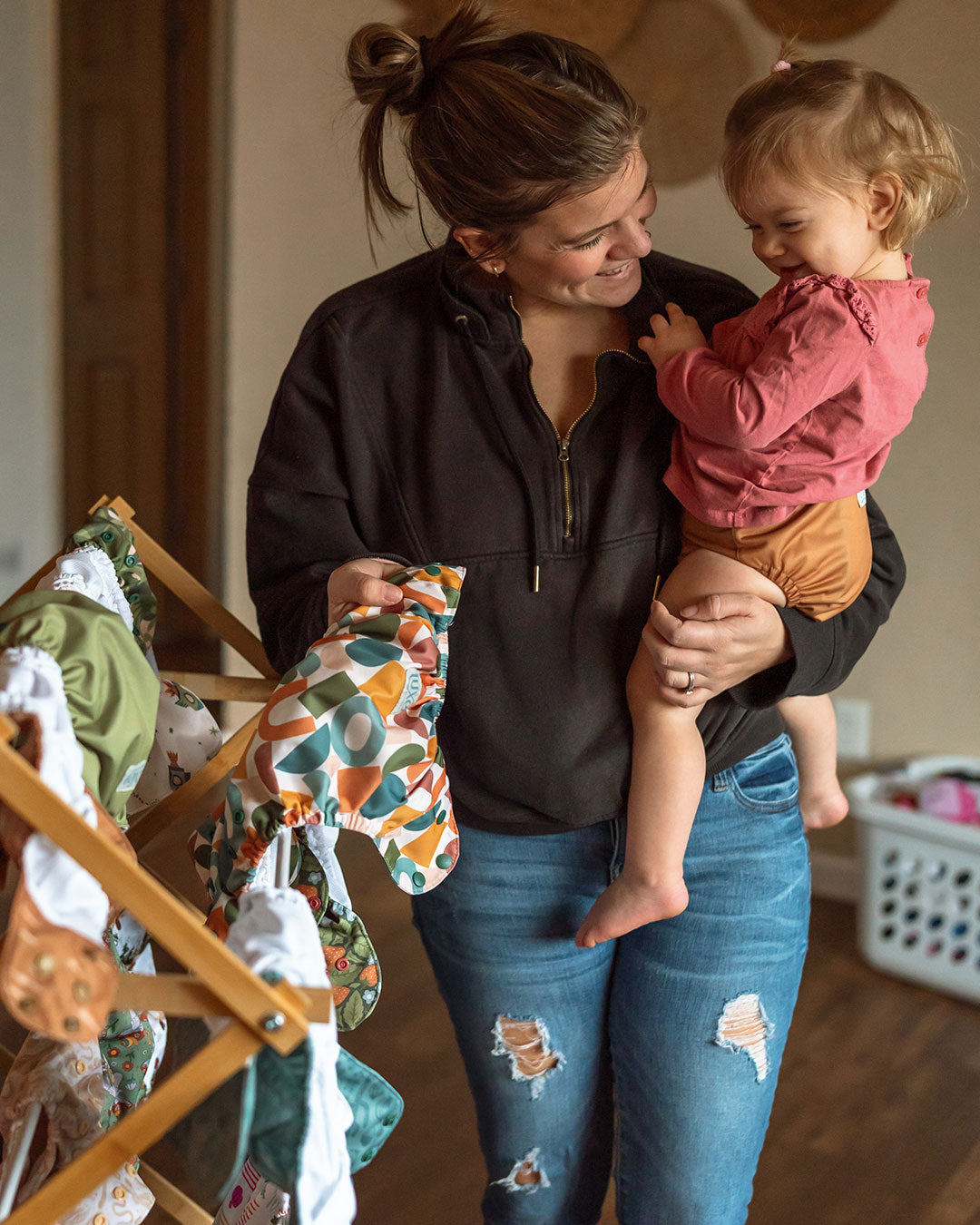 How to use reusable cloth diapers including fit tips, washing advice ...
